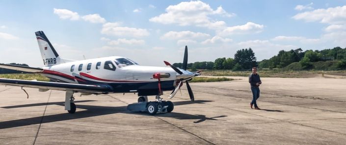 TF3 - 9.000kg /20.000lbs MTOW | TowFLEXX | electric Aircraft Tugs